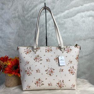 Coach | Bags | Coach Gallery Tote With Rose Bouquet Print | Poshmark